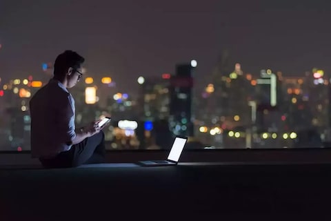 Short-Term Trading: Strategies, Examples & Tips | CMC Markets
